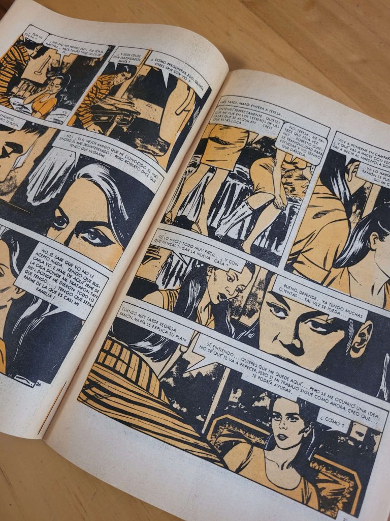 Colección revista SIMPLEMENTE MARIA, año 1972 -Números del 1 al 25- Páginas con Historia